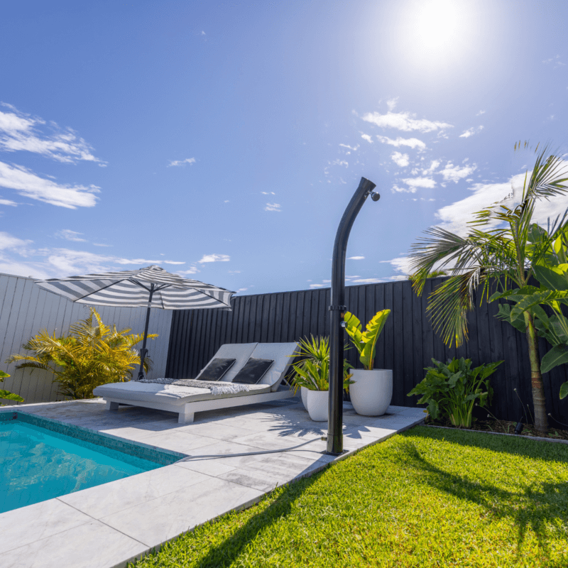 18L Outdoor Solar Shower